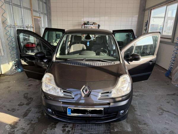 Melns Renault Modus 2011 Klaipėda, ar dzinēja tilpumu 1.46 L un nobraukumu 153 tūkst. km par 2700 €, foto 1 vietnē AUTOMOTO.COM.LV