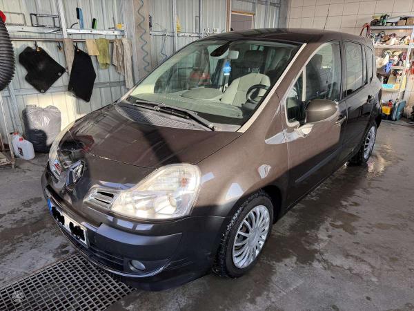 Melns Renault Modus 2011 Klaipėda, ar dzinēja tilpumu 1.46 L un nobraukumu 153 tūkst. km par 2700 €, foto 4 vietnē AUTOMOTO.COM.LV