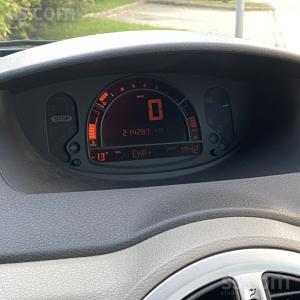 Black Renault Modus 2006 in Jelgava, with an engine capacity of 1.40 L and mileage of 214 thousand km for 1650 €, photo 13 on AUTOMOTO.COM.LV