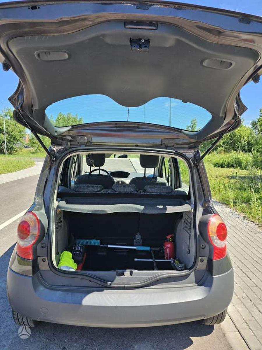 Brown Renault Modus 2006 in Klaipeda, with an engine capacity of 1.15 L and mileage of 69 thousand km for 1999 €, photo 9 on AUTOMOTO.COM.LV