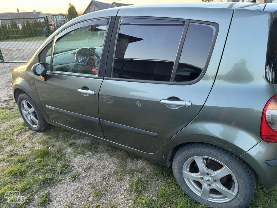 Grey Renault Modus 2005 in Utena, with an engine capacity of 1.40 L and mileage of 188 thousand km for 670 €, photo 3 on AUTOMOTO.COM.LV