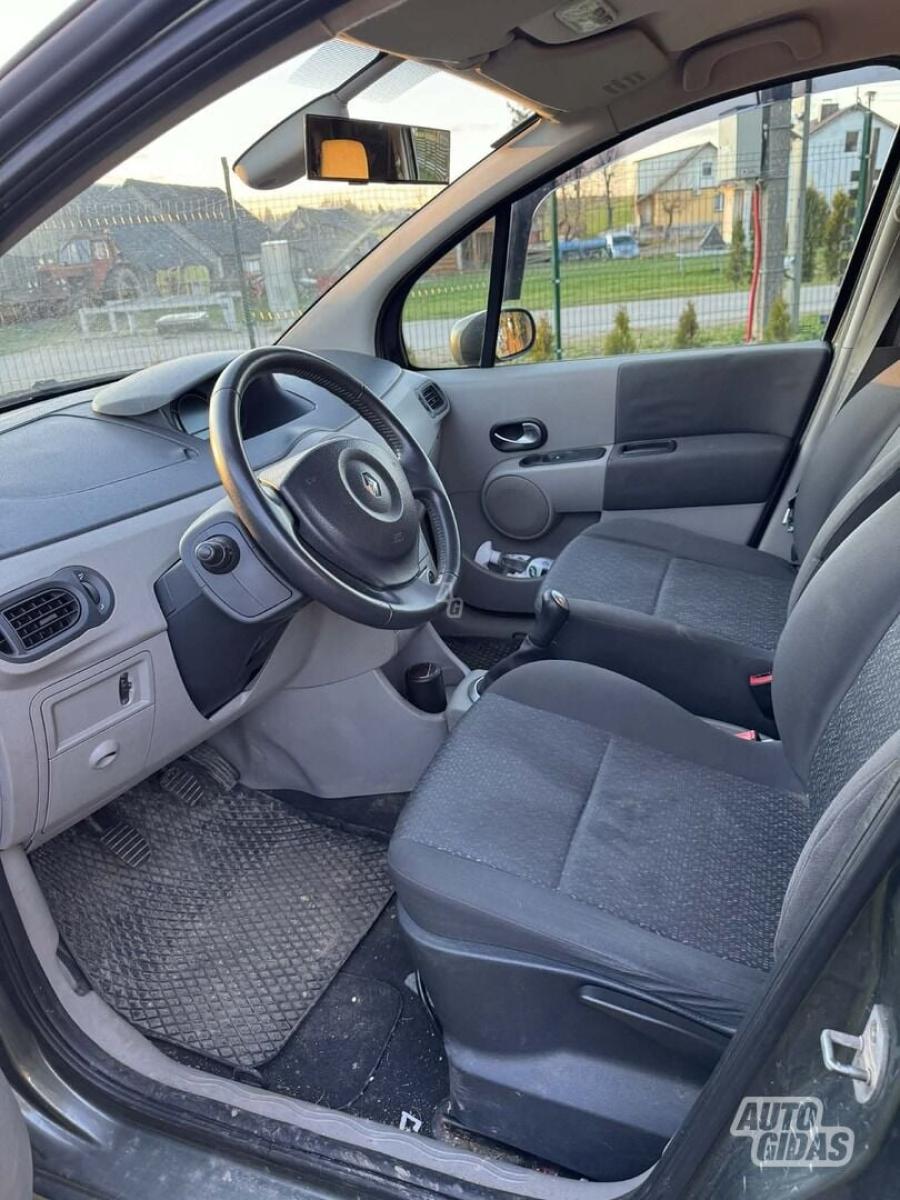 Grey Renault Modus 2005 in Utena, with an engine capacity of 1.40 L and mileage of 188 thousand km for 670 €, photo 8 on AUTOMOTO.COM.LV