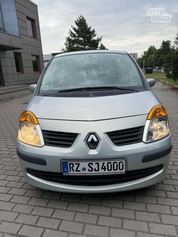 Pelēks Renault Modus 2005 Mažeikiai, ar dzinēja tilpumu 1.60 L un nobraukumu 201 tūkst. km par 1850 €, foto 10 vietnē AUTOMOTO.COM.LV