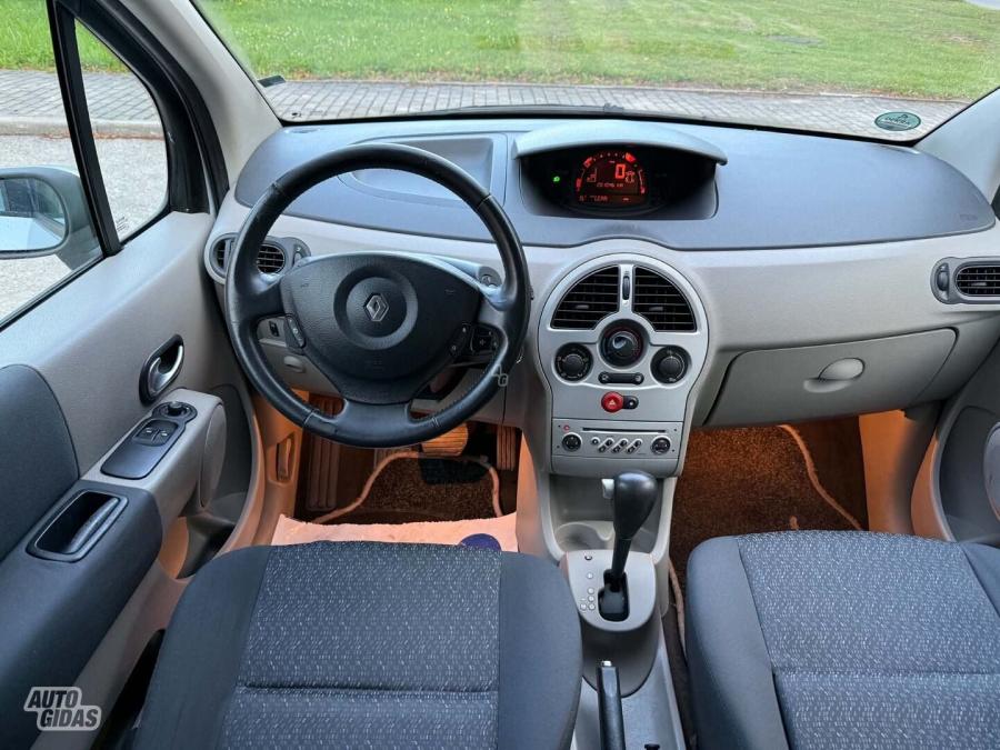 Grey Renault Modus 2005 in Mazeikiai, with an engine capacity of 1.60 L and mileage of 201 thousand km for 1850 €, photo 26 on AUTOMOTO.COM.LV