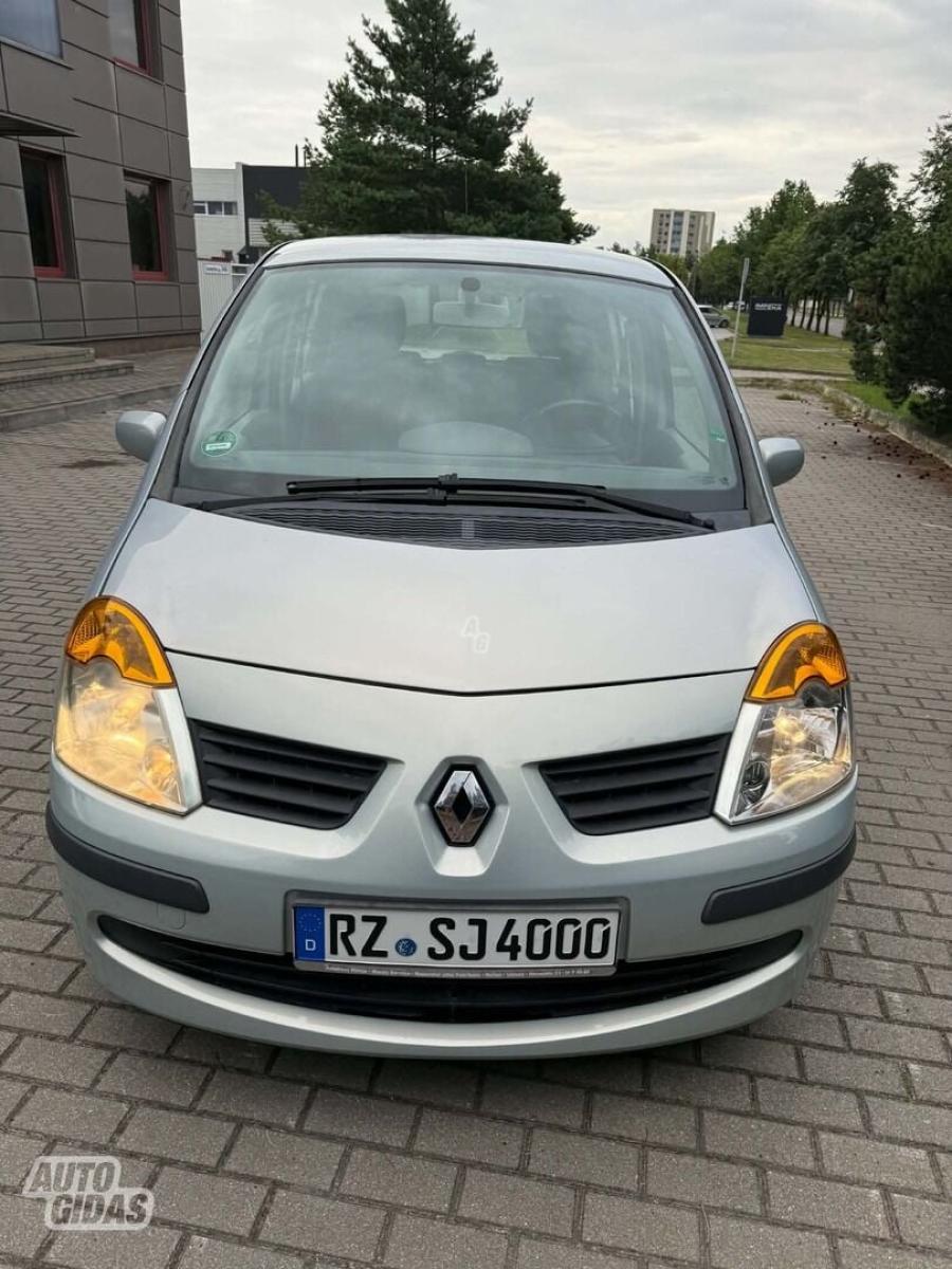 Pelēks Renault Modus 2005 Mažeikiai, ar dzinēja tilpumu 1.60 L un nobraukumu 201 tūkst. km par 1850 €, foto 18 vietnē AUTOMOTO.COM.LV