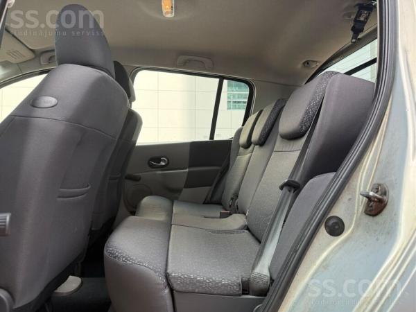 Pelēks Renault Modus 2005 Rīga, ar dzinēja tilpumu 1.60 L un nobraukumu 0 tūkst. km par 2400 €, foto 10 vietnē AUTOMOTO.COM.LV