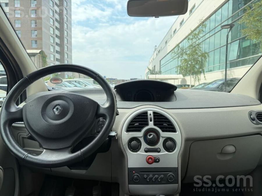 Pelēks Renault Modus 2005 Rīga, ar dzinēja tilpumu 1.60 L un nobraukumu 0 tūkst. km par 2400 €, foto 11 vietnē AUTOMOTO.COM.LV