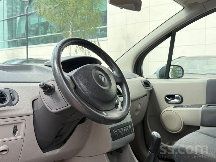 Pelēks Renault Modus 2005 Rīga, ar dzinēja tilpumu 1.60 L un nobraukumu 0 tūkst. km par 2400 €, foto 12 vietnē AUTOMOTO.COM.LV