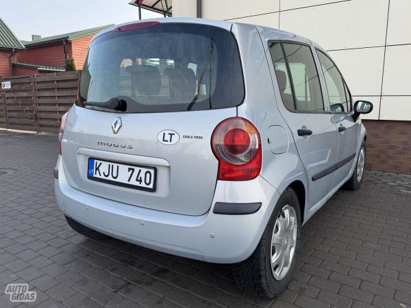Grey Renault Modus 2006 in Kretinga, with an engine capacity of 1.60 L and mileage of 178 thousand km for 1495 €, photo 9 on AUTOMOTO.COM.LV