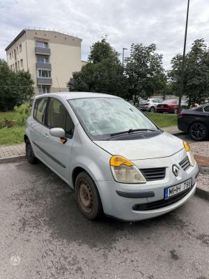Grey Renault Modus 2007 in Kaunas, with an engine capacity of 1.15 L and mileage of 200 thousand km for 599 €, photo 3 on AUTOMOTO.COM.LV