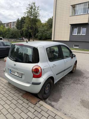 Grey Renault Modus 2007 in Kaunas, with an engine capacity of 1.15 L and mileage of 200 thousand km for 599 €, photo 7 on AUTOMOTO.COM.LV