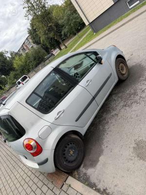Grey Renault Modus 2007 in Kaunas, with an engine capacity of 1.15 L and mileage of 200 thousand km for 599 €, photo 8 on AUTOMOTO.COM.LV
