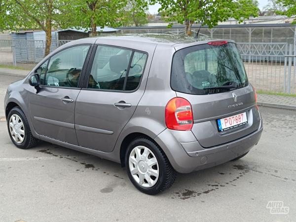 Pelēks Renault Modus 2008 Telšiai, ar dzinēja tilpumu 1.20 L un nobraukumu 225 tūkst. km par 1899 €, foto 6 vietnē AUTOMOTO.COM.LV