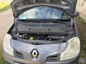 Pelēks Renault Modus 2011 Klaipėda, ar dzinēja tilpumu 1.60 L un nobraukumu 243 tūkst. km par 1600 €, foto  vietnē AUTOMOTO.COM.LV
