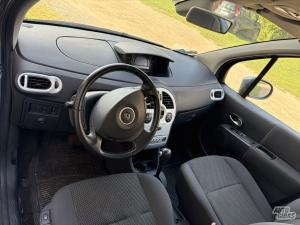 Pelēks Renault Modus 2011 Klaipėda, ar dzinēja tilpumu 1.60 L un nobraukumu 243 tūkst. km par 1600 €, foto 4 vietnē AUTOMOTO.COM.LV