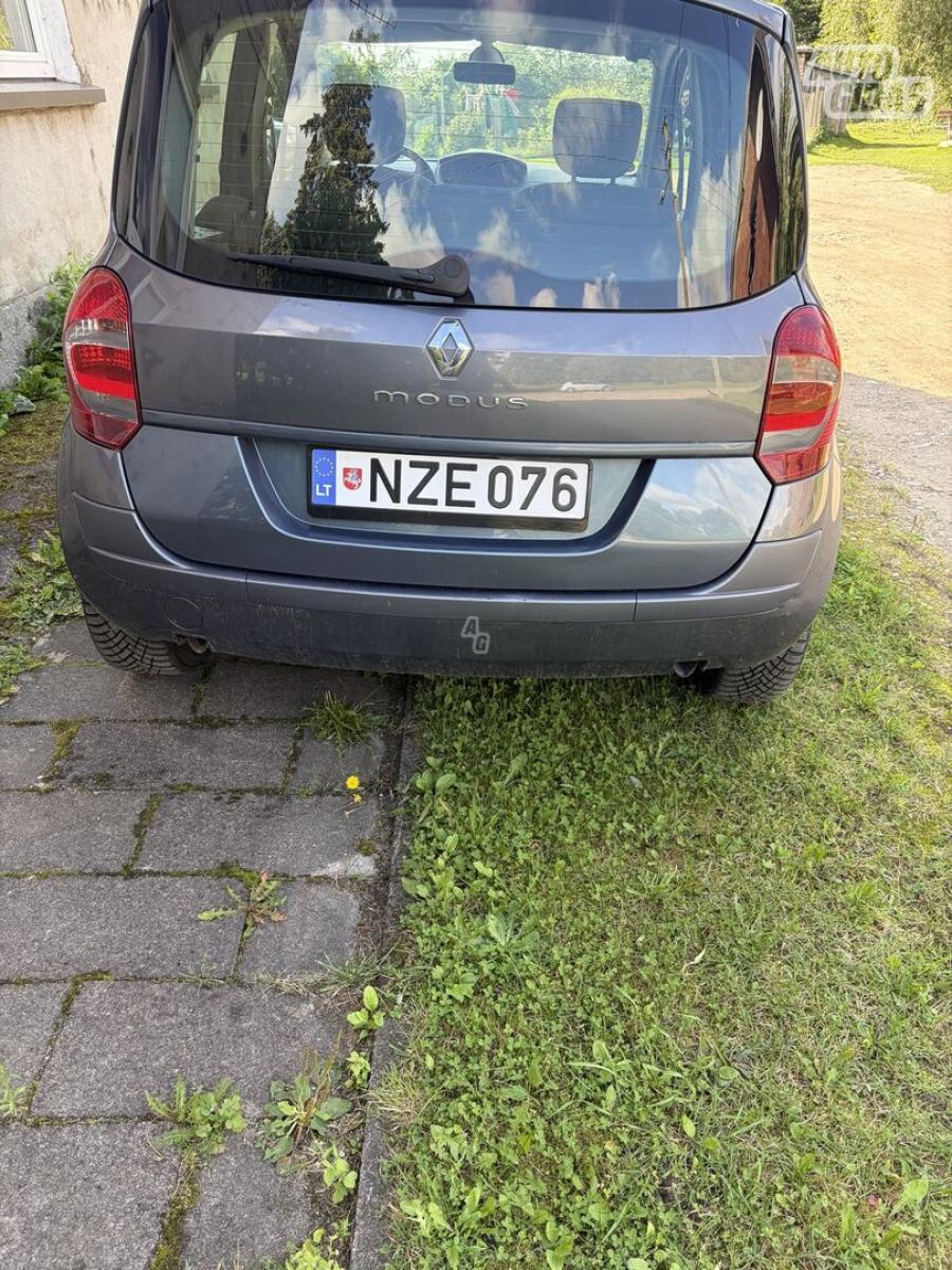 Pelēks Renault Modus 2011 Klaipėda, ar dzinēja tilpumu 1.60 L un nobraukumu 243 tūkst. km par 1600 €, foto 8 vietnē AUTOMOTO.COM.LV