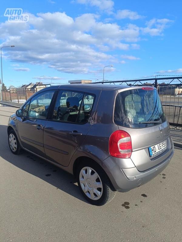 Grey Renault Modus 2008 in Telschi, with an engine capacity of 1.20 L and mileage of 223 thousand km for 2199 €, photo 7 on AUTOMOTO.COM.LV