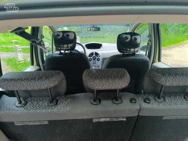 Renault Modus 2004 in Vilnius, with an engine capacity of 1.60 L and mileage of 216 thousand km for 790 €, photo 10 on AUTOMOTO.COM.LV