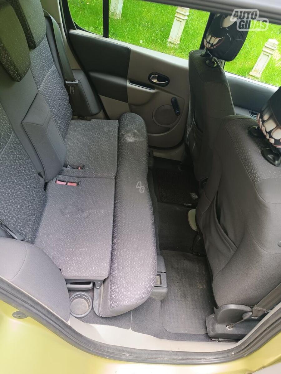 Renault Modus 2004 in Vilnius, with an engine capacity of 1.60 L and mileage of 216 thousand km for 899 €, photo 14 on AUTOMOTO.COM.LV