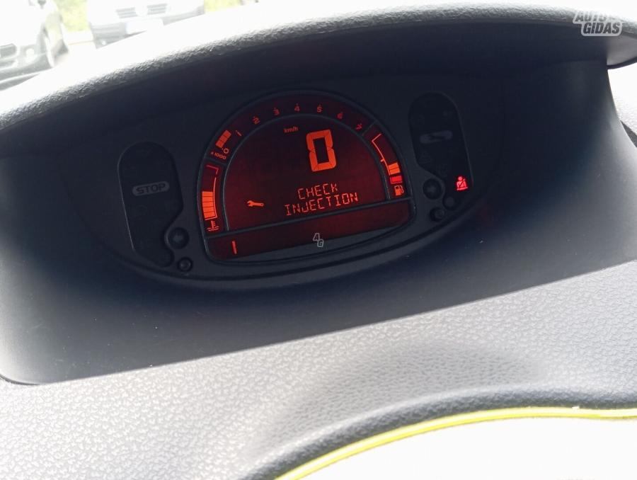Renault Modus 2004 in Vilnius, with an engine capacity of 1.60 L and mileage of 195 thousand km for 950 €, photo 13 on AUTOMOTO.COM.LV