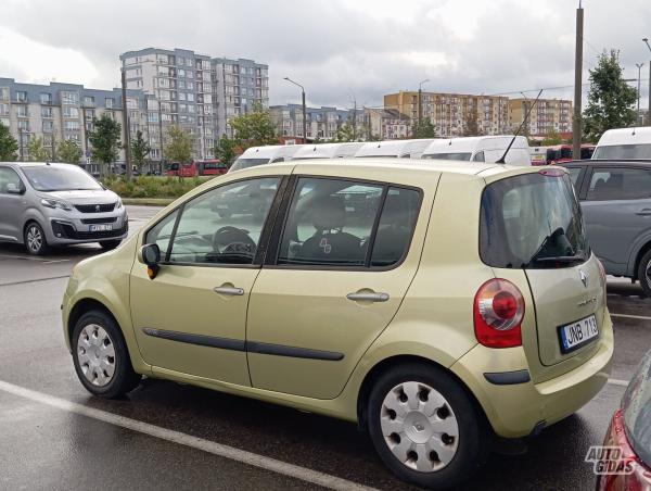 Renault Modus 2004 Viļņa vietnē Renault Modus 2004 Viļņa, ar dzinēja tilpumu 1.60 L un nobraukumu 195 tūkst. km par 550 €, foto 3 vietnē AUTOMOTO.COM.LV