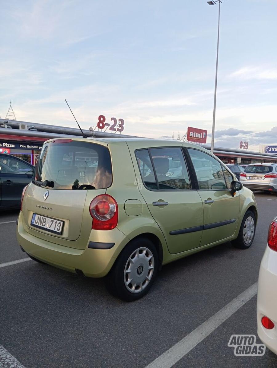 Renault Modus 2004 in Vilnius, with an engine capacity of 1.60 L and mileage of 195 thousand km for 550 €, photo 3 on AUTOMOTO.COM.LV