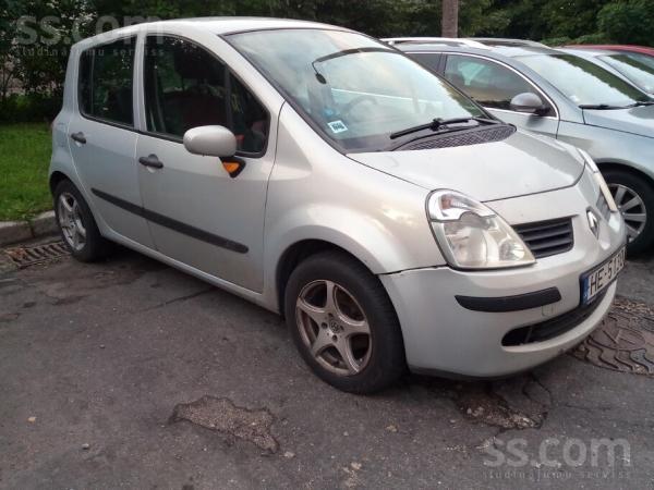 Renault Modus 2005 in Riga, with an engine capacity of 1.50 L and mileage of 320 thousand km for 2450 €, photo 2 on AUTOMOTO.COM.LV