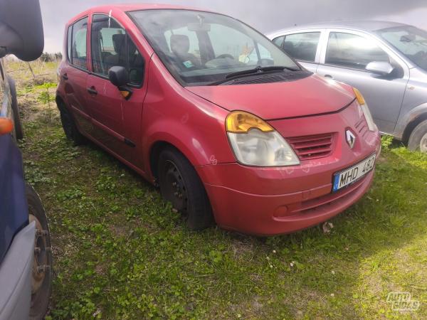 Renault Modus 2005 in Ignalina, with an engine capacity of 1.10 L and mileage of 266 thousand km for 300 €, photo 3 on AUTOMOTO.COM.LV