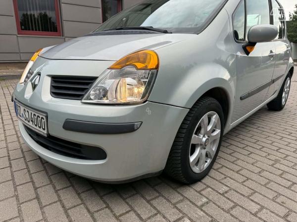 Renault Modus 2005 in Mazeikiai, with an engine capacity of 1.60 L and mileage of 201 thousand km for 1850 €, photo 10 on AUTOMOTO.COM.LV