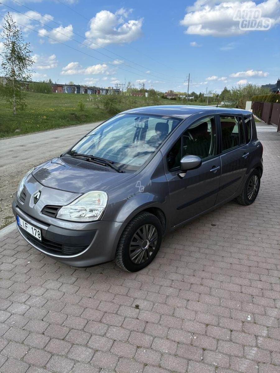 Renault Modus 2011 in Siauliai, with an engine capacity of 1.20 L and mileage of 144 thousand km for 2050 €, photo 12 on AUTOMOTO.COM.LV