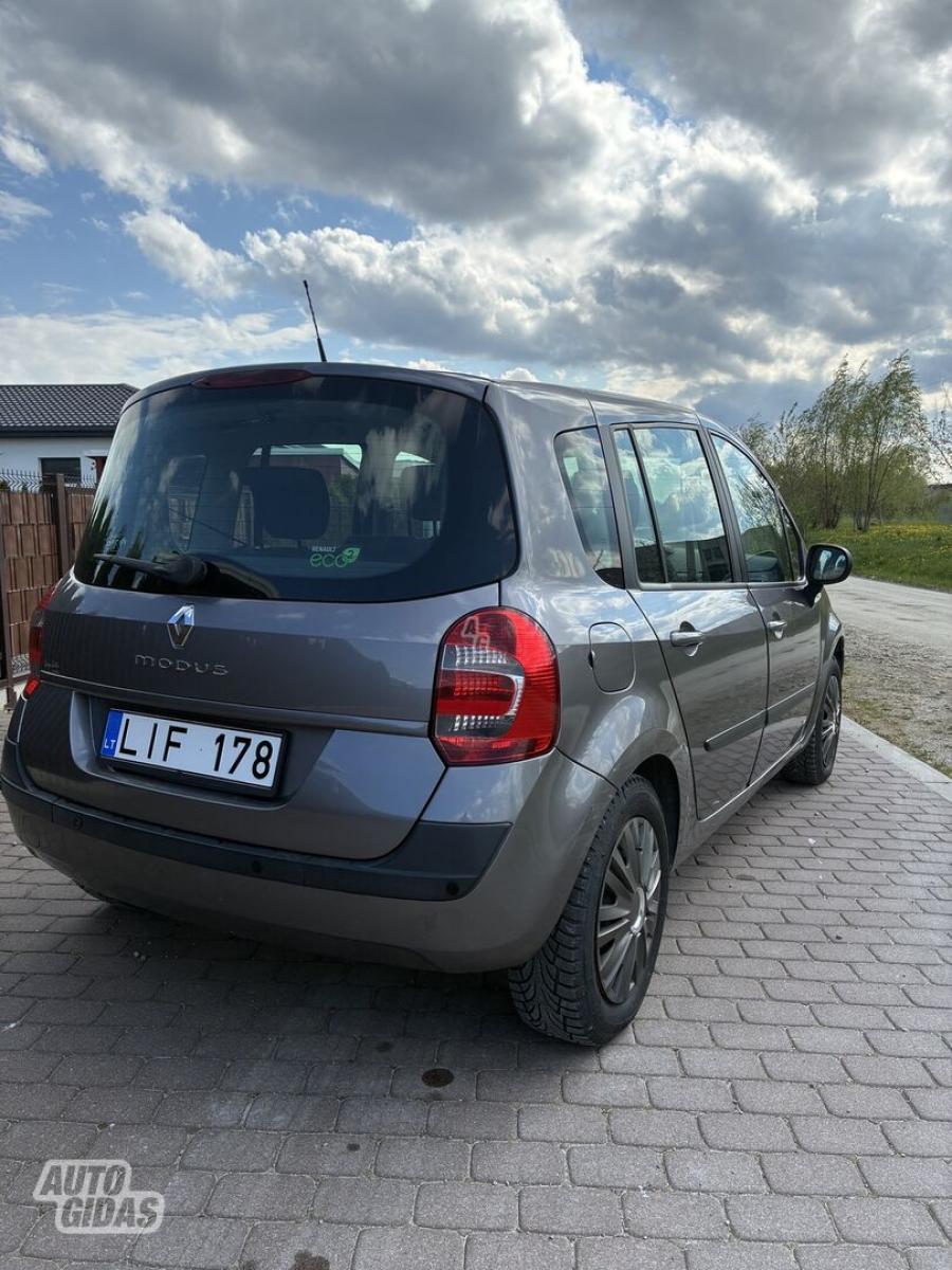 Renault Modus 2011 in Siauliai, with an engine capacity of 1.20 L and mileage of 144 thousand km for 2050 €, photo 14 on AUTOMOTO.COM.LV