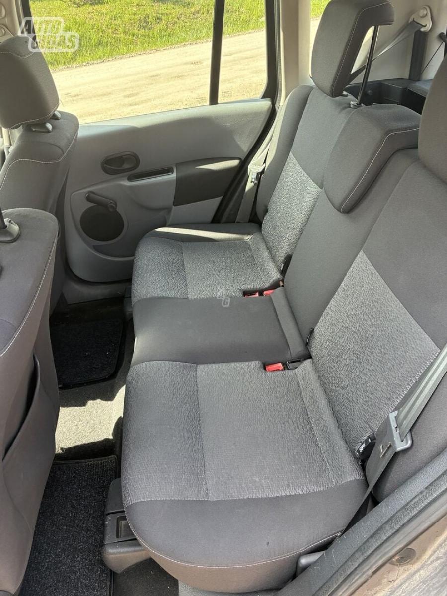 Renault Modus 2011 in Siauliai, with an engine capacity of 1.20 L and mileage of 144 thousand km for 2050 €, photo 16 on AUTOMOTO.COM.LV
