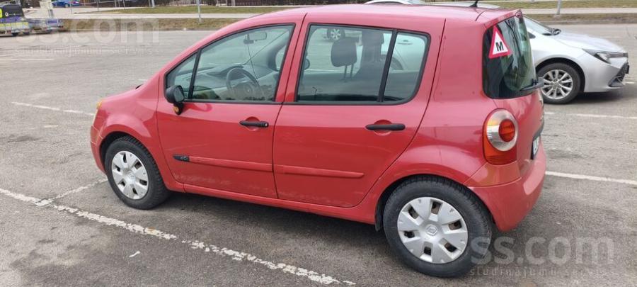 Renault Modus 2005 in Riga, with an engine capacity of 1.50 L and mileage of 201 thousand km for 1000 €, photo 3 on AUTOMOTO.COM.LV