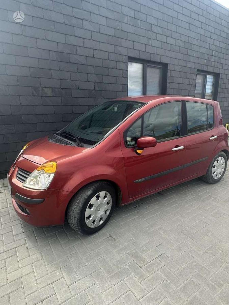 Sarkans Renault Modus 2005 Klaipėda, ar dzinēja tilpumu 1.60 L un nobraukumu 54 tūkst. km par 1700 €, foto 3 vietnē AUTOMOTO.COM.LV