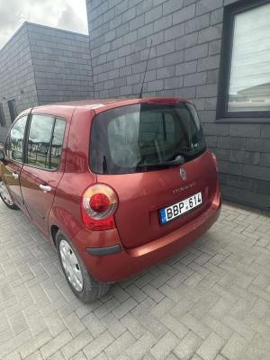 Sarkans Renault Modus 2005 Klaipėda, ar dzinēja tilpumu 1.60 L un nobraukumu 54 tūkst. km par 1700 €, foto 5 vietnē AUTOMOTO.COM.LV