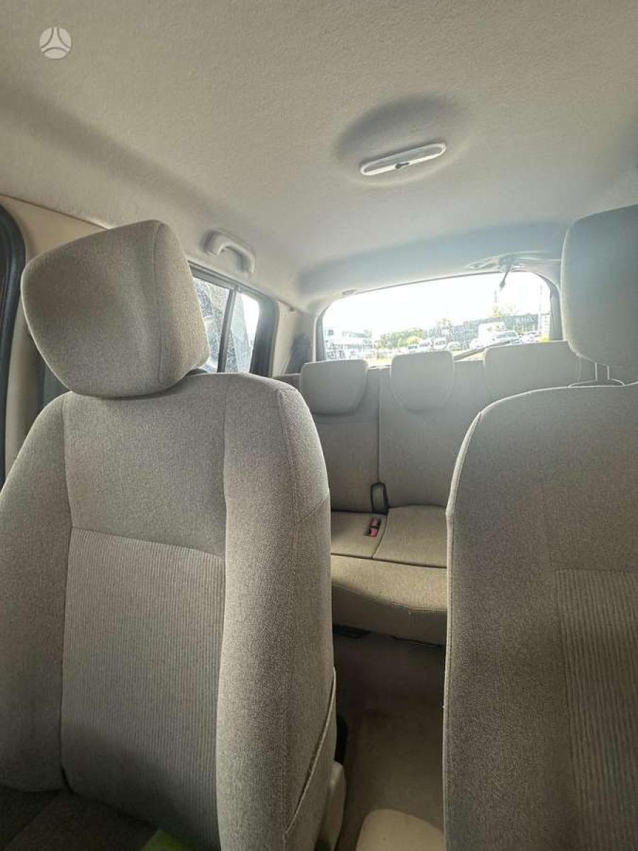 Sarkans Renault Modus 2005 Klaipėda, ar dzinēja tilpumu 1.60 L un nobraukumu 54 tūkst. km par 1700 €, foto 6 vietnē AUTOMOTO.COM.LV
