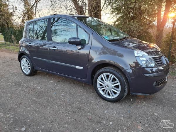 Violet Renault Modus 2007 in Vilnius, with an engine capacity of 1.60 L and mileage of 261 thousand km for 2350 €, photo 3 on AUTOMOTO.COM.LV