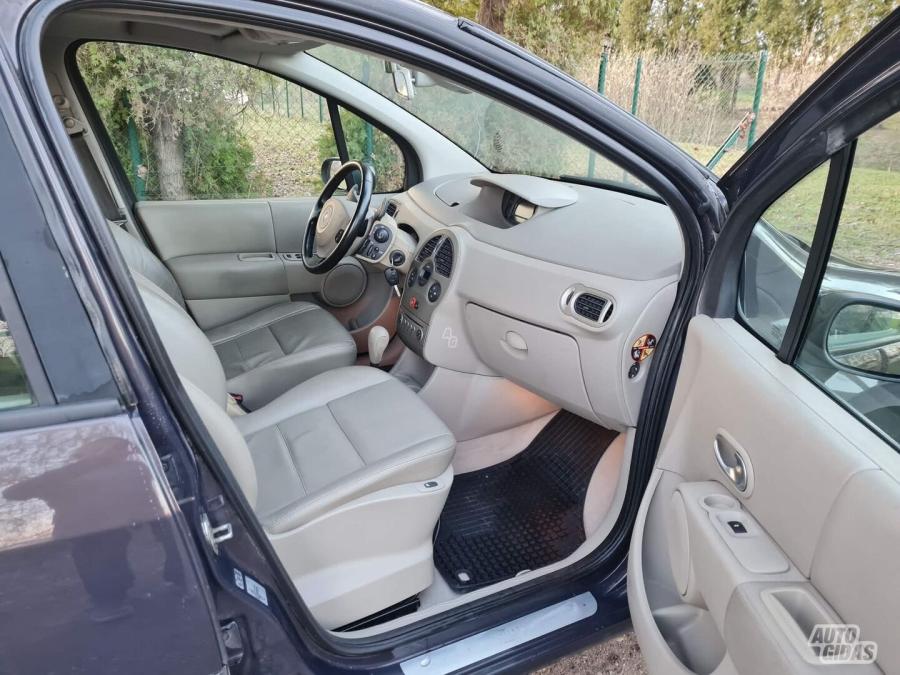 Violet Renault Modus 2007 in Vilnius, with an engine capacity of 1.60 L and mileage of 261 thousand km for 2350 €, photo 10 on AUTOMOTO.COM.LV