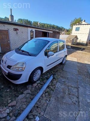 Balts Renault Modus 2012 Tukums, ar dzinēja tilpumu 1.20 L un nobraukumu 244 tūkst. km par 2890 €, foto  vietnē AUTOMOTO.COM.LV