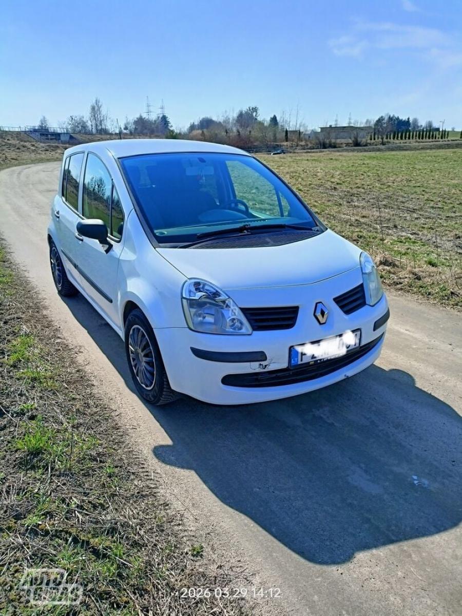 White Renault Modus 2007 in Alytus, with an engine capacity of 1.50 L and mileage of 233 thousand km for 1250 €, photo 3 on AUTOMOTO.COM.LV