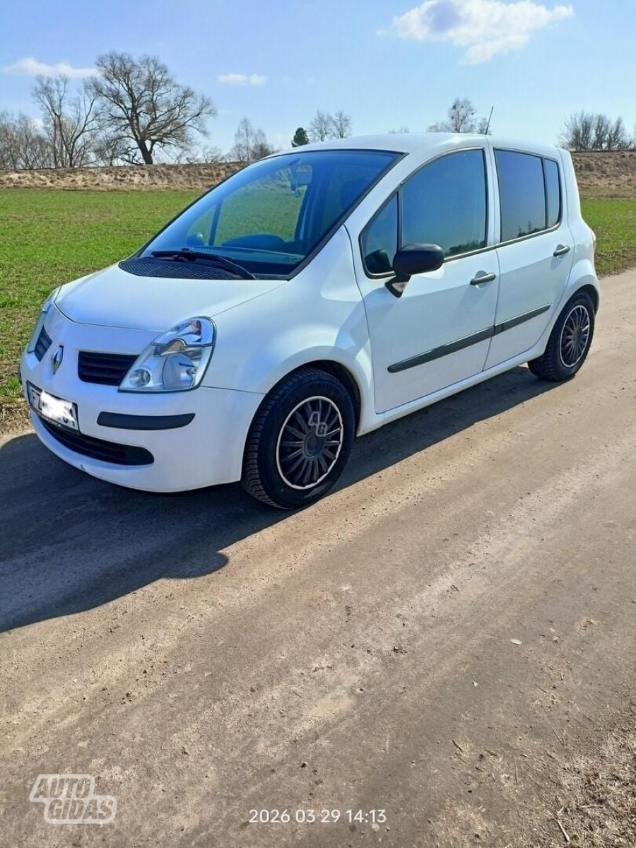 White Renault Modus 2007 in Alytus, with an engine capacity of 1.50 L and mileage of 233 thousand km for 1250 €, photo 7 on AUTOMOTO.COM.LV