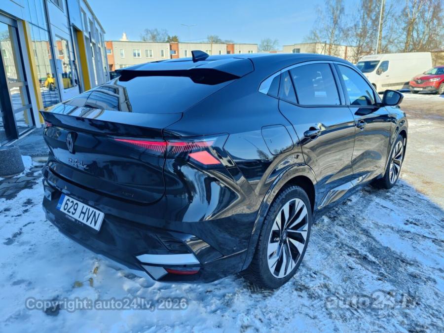 Melns Renault Rafale 2026 Tartu, ar dzinēja tilpumu 1.20 L un nobraukumu 1000 tūkst. km par 42990 €, foto 3 vietnē AUTOMOTO.COM.LV