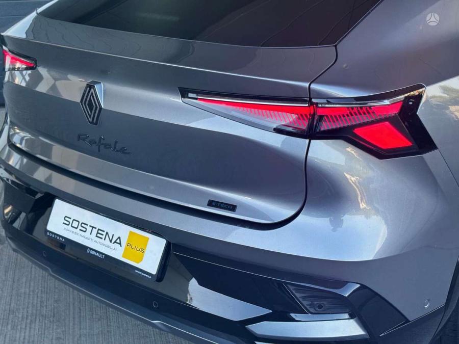 Pelēks Renault Rafale 2025 Viļņa, ar dzinēja tilpumu 1.20 L un nobraukumu 20 tūkst. km par 45000 €, foto 5 vietnē AUTOMOTO.COM.LV