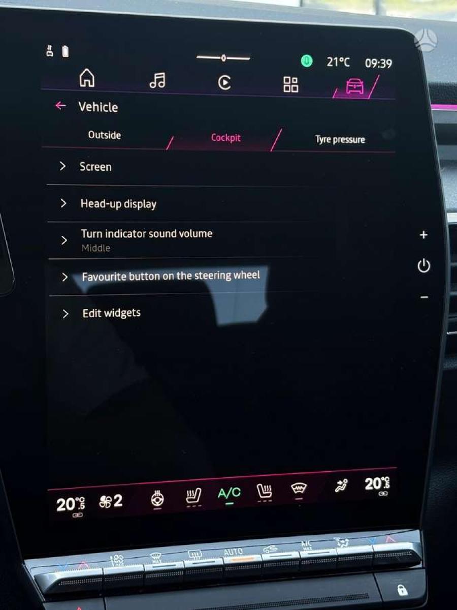 Pelēks Renault Rafale 2025 Viļņa, ar dzinēja tilpumu 1.20 L un nobraukumu 20 tūkst. km par 45000 €, foto 29 vietnē AUTOMOTO.COM.LV