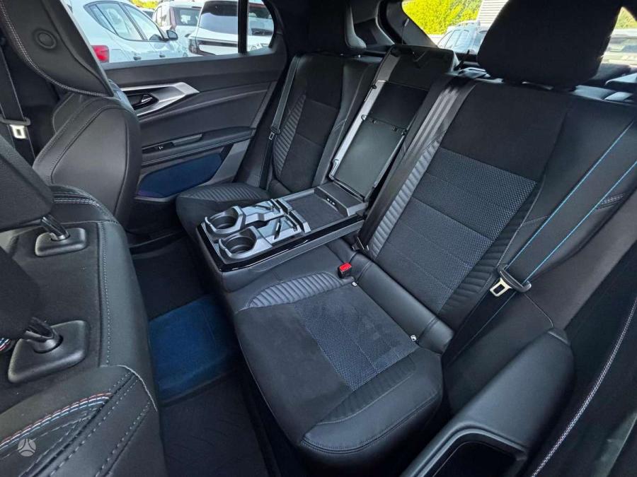 Pelēks Renault Rafale 2025 Viļņa, ar dzinēja tilpumu 1.20 L un nobraukumu 20 tūkst. km par 45000 €, foto 38 vietnē AUTOMOTO.COM.LV