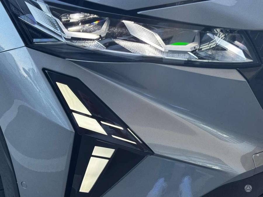 Pelēks Renault Rafale 2025 Viļņa, ar dzinēja tilpumu 1.20 L un nobraukumu 20 tūkst. km par 45000 €, foto 42 vietnē AUTOMOTO.COM.LV