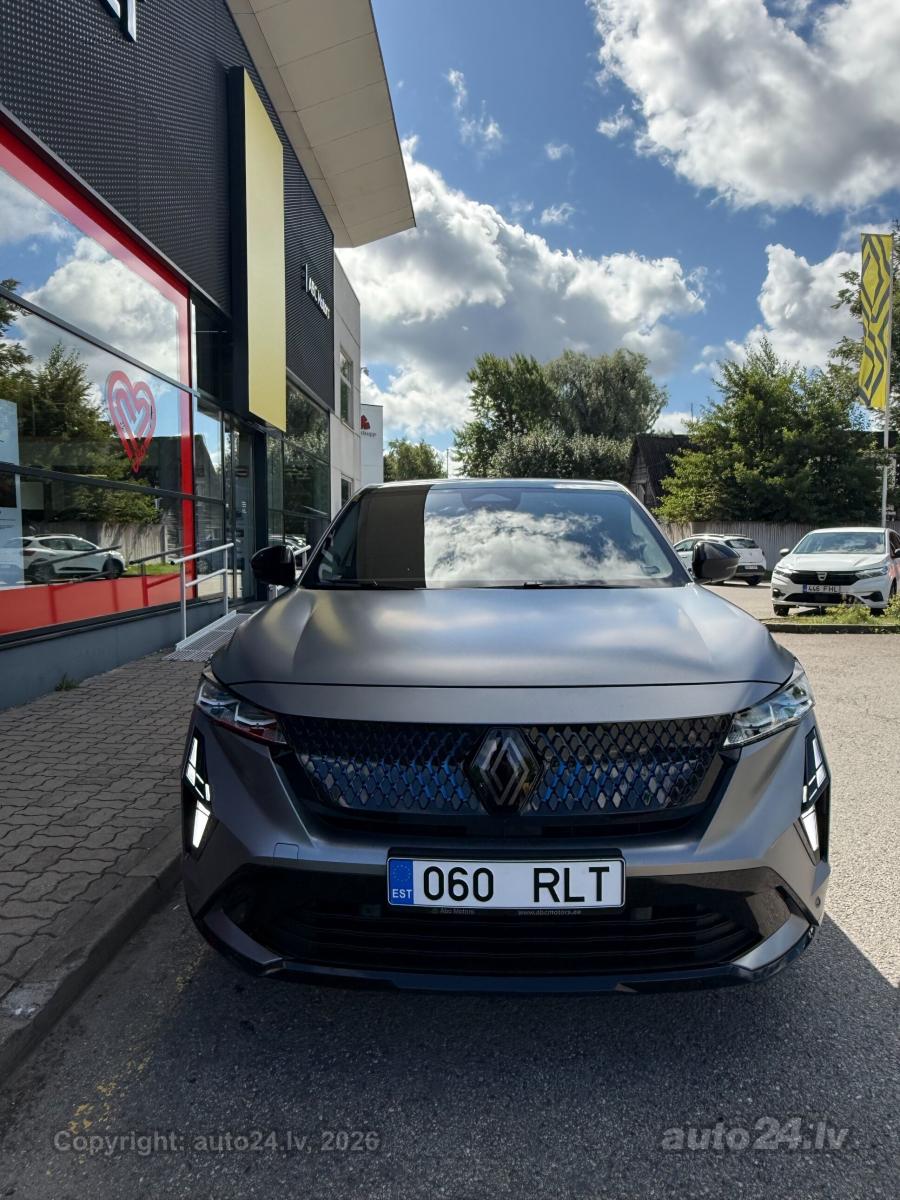 Pelēks Renault Rafale 2026 Tallina, ar dzinēja tilpumu 1.20 L un nobraukumu 4 tūkst. km par 45990 €, foto 3 vietnē AUTOMOTO.COM.LV