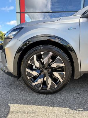 Pelēks Renault Rafale 2026 Tallina, ar dzinēja tilpumu 1.20 L un nobraukumu 4 tūkst. km par 45990 €, foto 16 vietnē AUTOMOTO.COM.LV