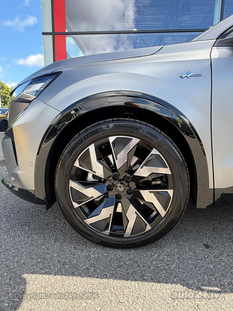 Pelēks Renault Rafale 2026 Tallina, ar dzinēja tilpumu 1.20 L un nobraukumu 4 tūkst. km par 45990 €, foto 16 vietnē AUTOMOTO.COM.LV