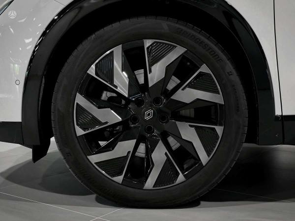 Balts Renault Rafale 2026 Kauņa, ar dzinēja tilpumu 1.20 L un nobraukumu 11 tūkst. km par 42250 €, foto 7 vietnē AUTOMOTO.COM.LV